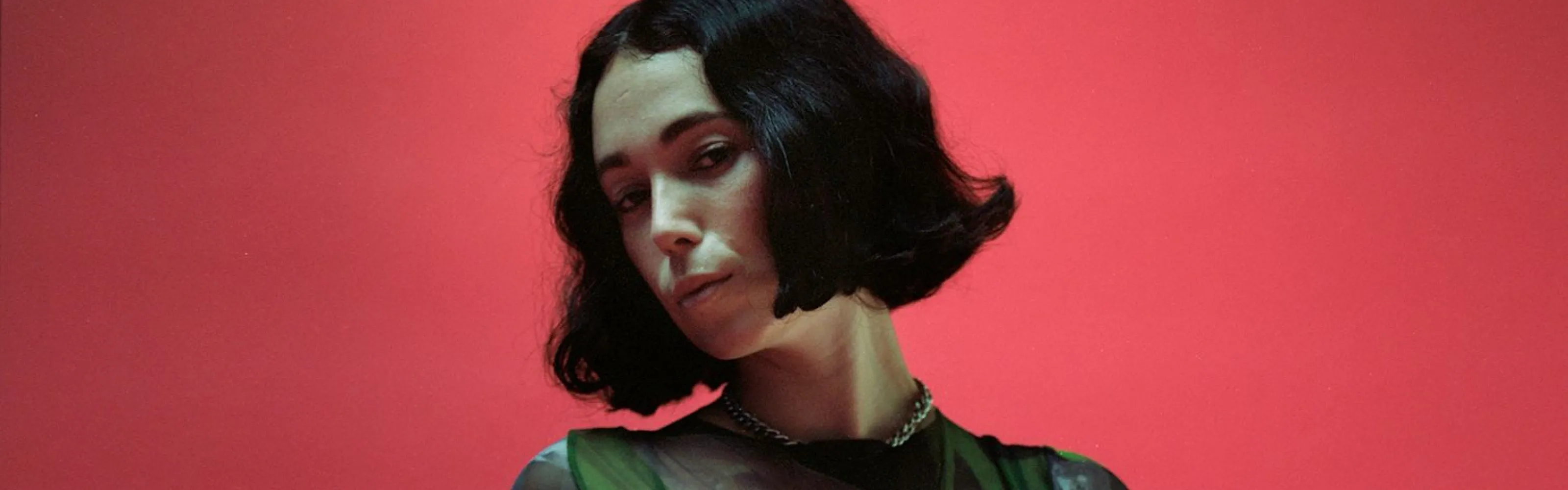 Kelly Lee Owens wins Welsh Music Prize 2021 | Wales Kelly Lee Owens wins Welsh Music Prize 2021 | Wales