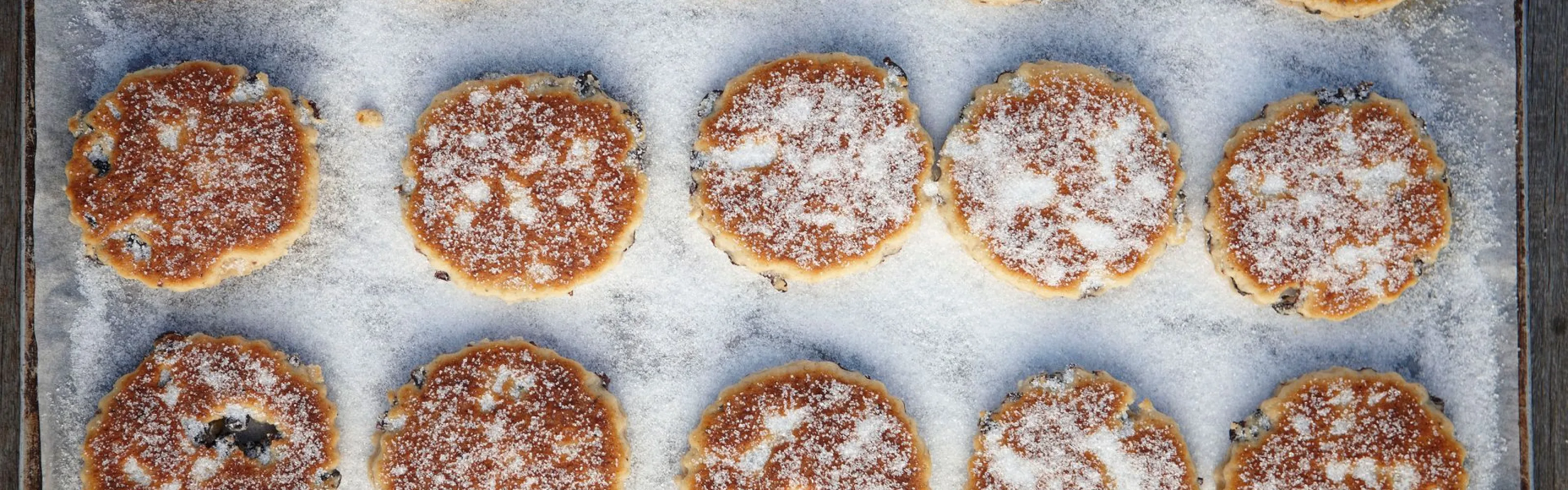 Welsh cakes | Recipes | Wales.com