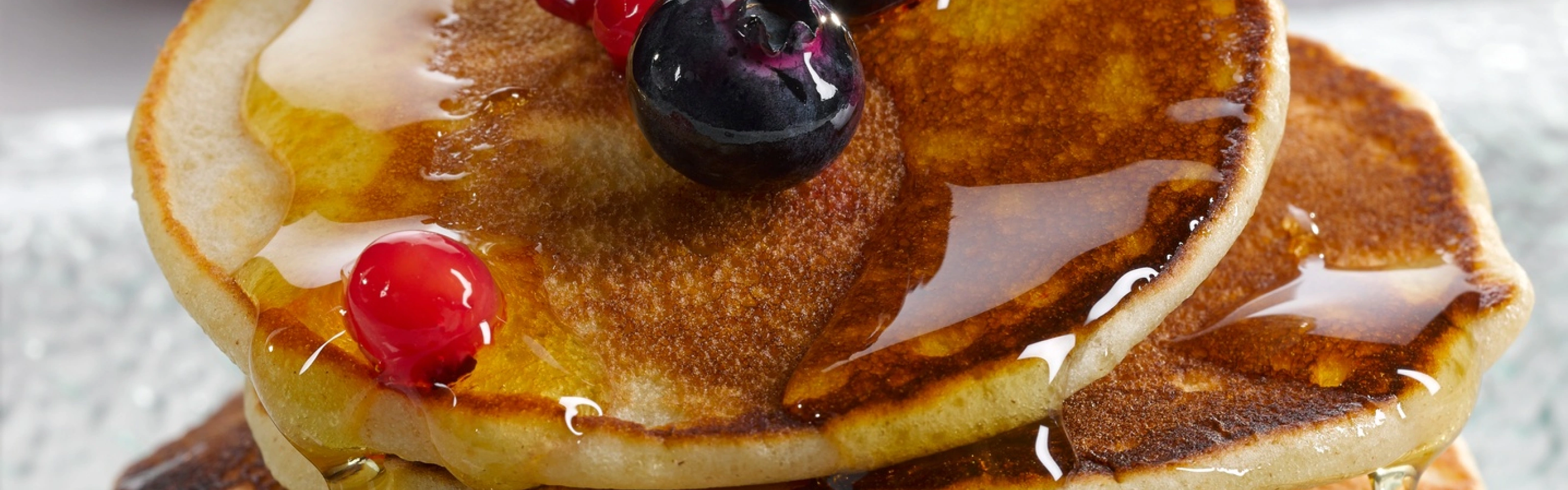 Crempogau | Recettes | Wales.com